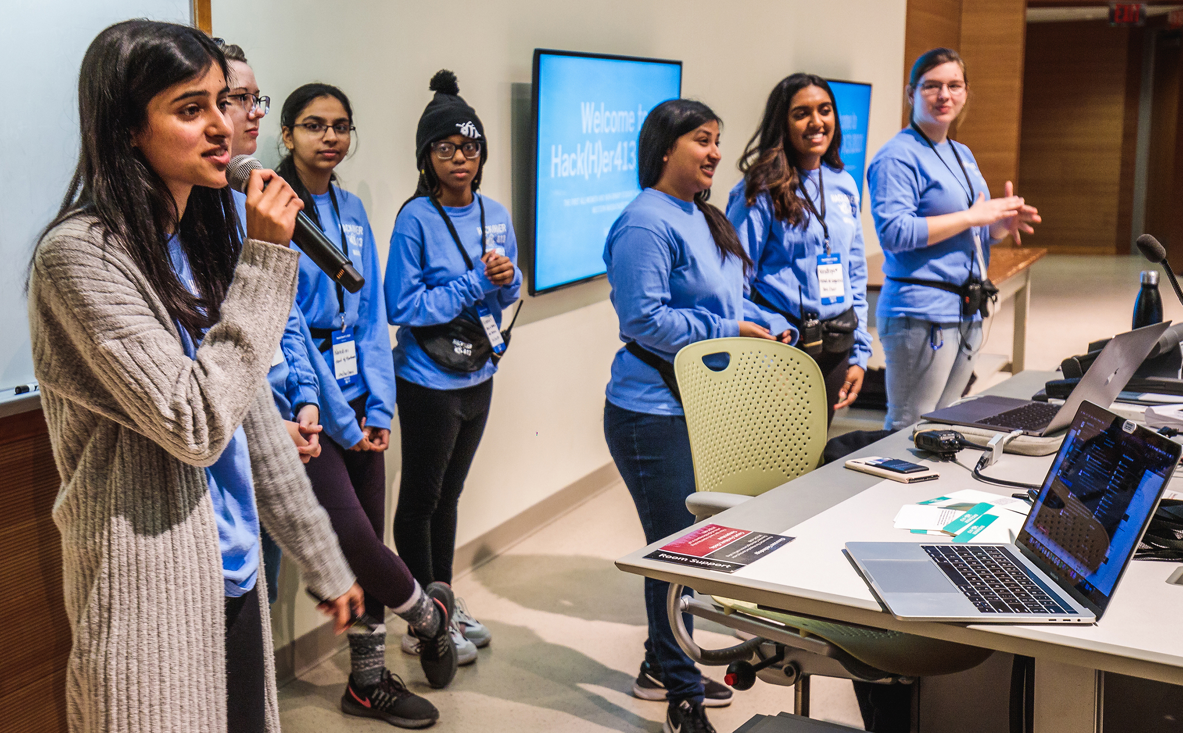 2020 HackHer413 : Isenberg School of Management : UMass Amherst