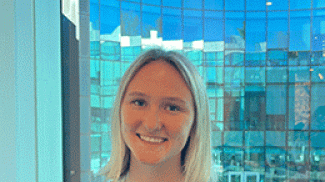 Advising Peers : Isenberg School of Management : UMass Amherst