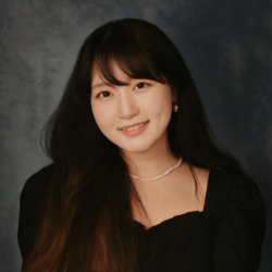 Yifeng (Sandra) Liang : Isenberg School of Management : UMass Amherst